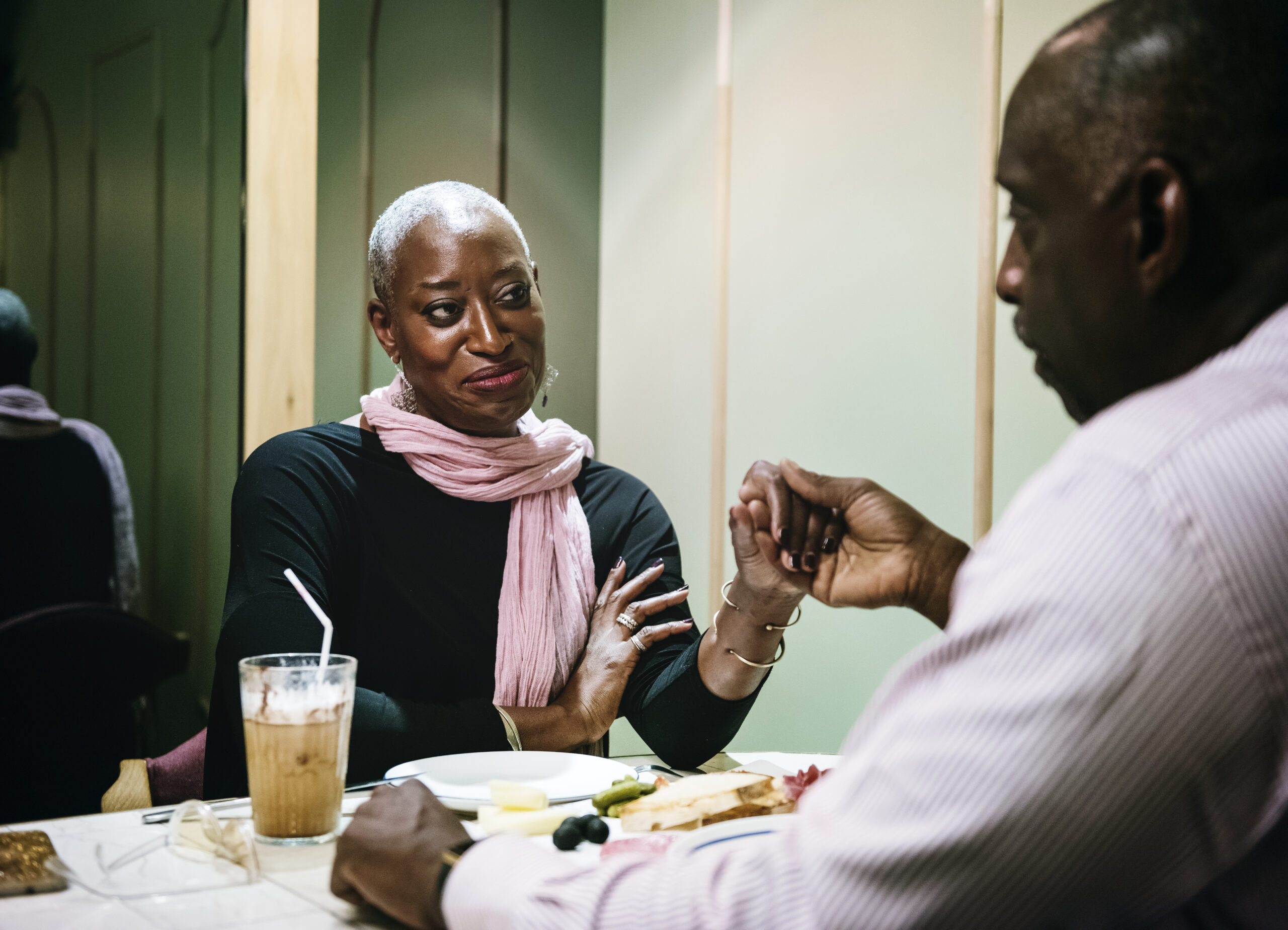 Coaching seniors – Retrouver sens, lien et amour après 60 ans - FaBi Njie